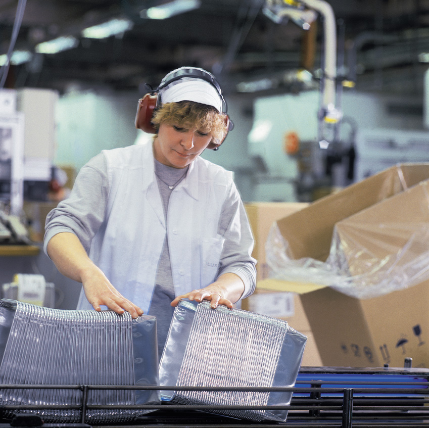 Quality Assurance at PlusPack.com - Elevating Packaging Excellence